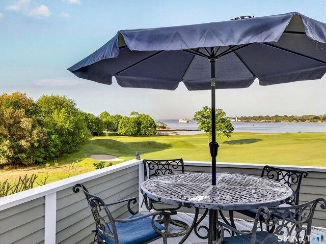 house with 5 bedroom, Groton CT ES104193123