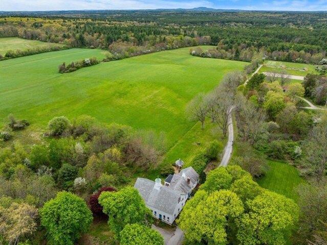 house with 5 bedroom, Groton MA ES103124564