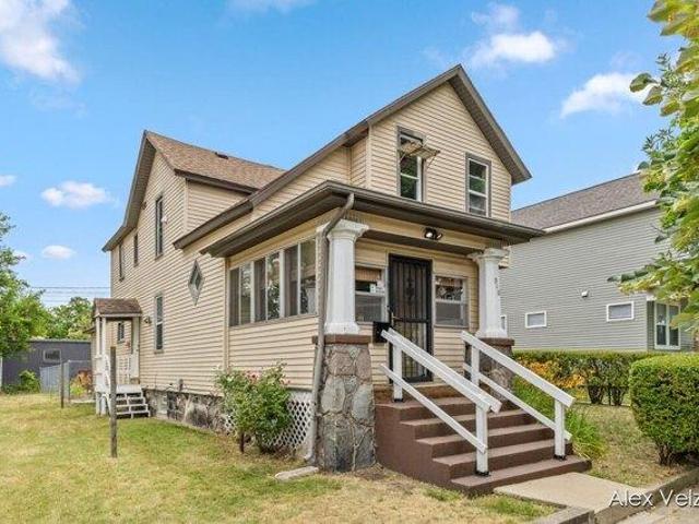 house with 5 bedroom, Grand Rapids MI DLS93013813