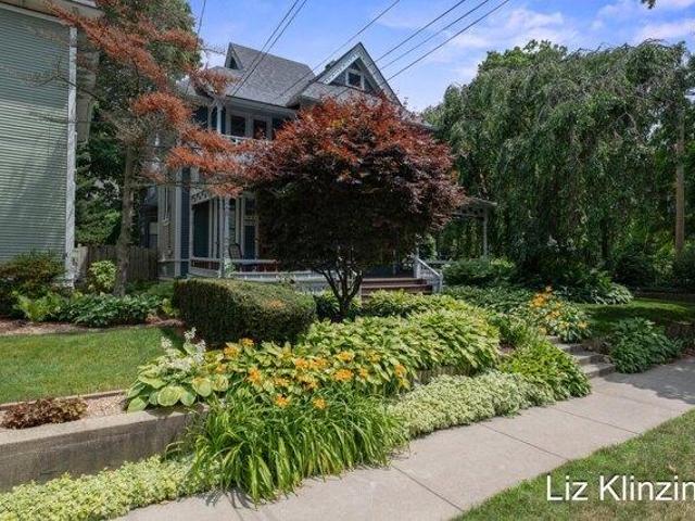 house with 5 bedroom, Grand Rapids MI DS93130920