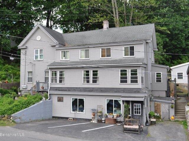 house with 5 bedroom, Great Barrington MA DS103966022