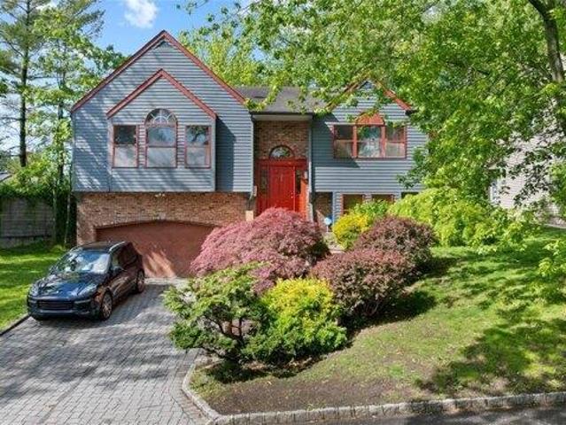 house with 5 bedroom, Great Neck NY DS103624667
