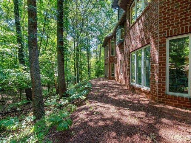 house with 5 bedroom, Green Bay WI DS93035729