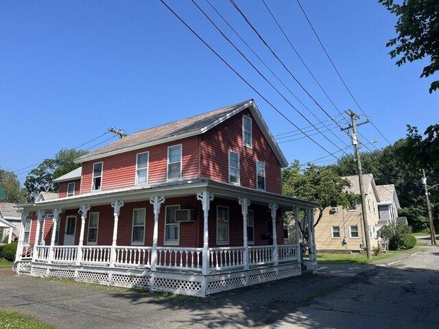 house with 5 bedroom, Greenfield MA DS104077737