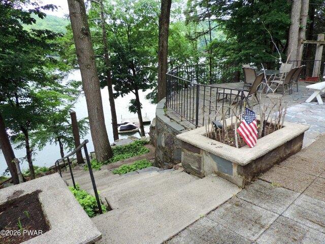 house with 5 bedroom, Greentown PA ES104904545