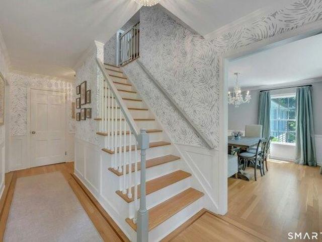 house with 5 bedroom, Greenwich CT ES104192848