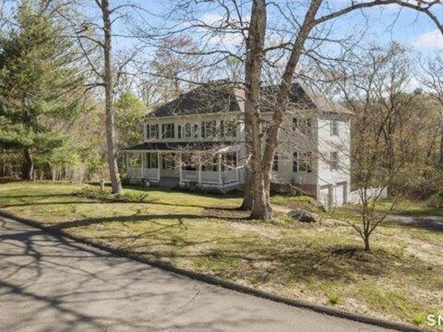 house with 5 bedroom, Guilford CT DS102344704