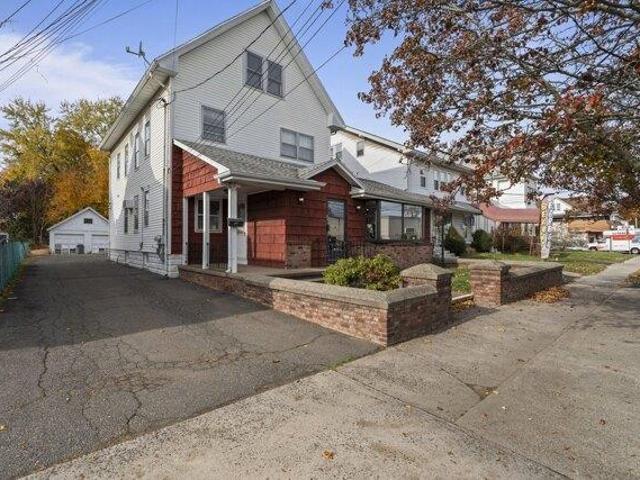 house with 5 bedroom, Hamden CT DS102153911