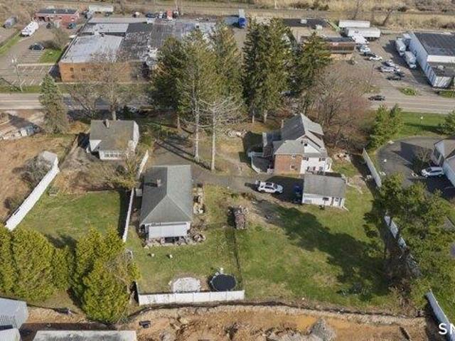 house with 5 bedroom, Hamden CT ES104920643