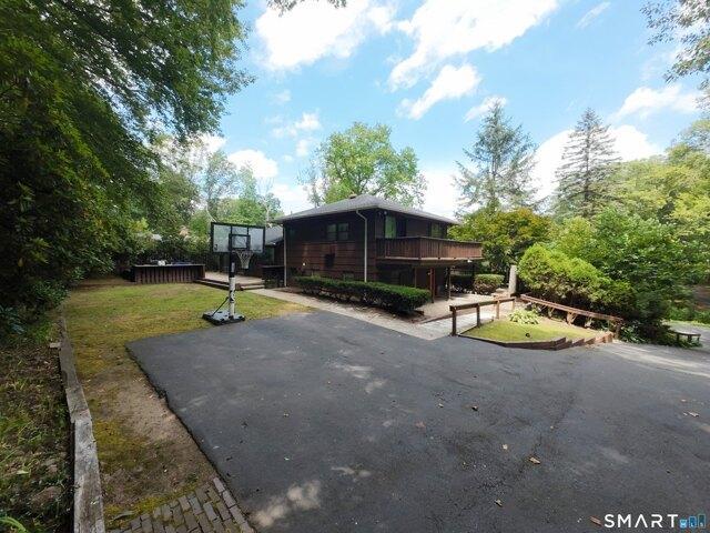house with 5 bedroom, Hamden CT ES105589806