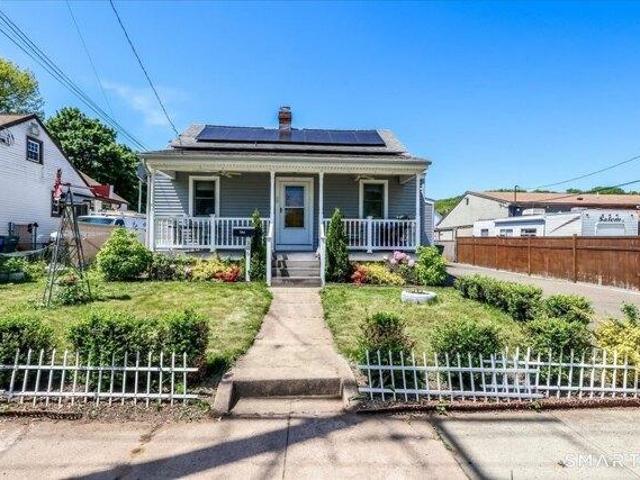 house with 5 bedroom, Hamden CT ES105113837