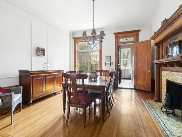 house with 5 bedroom, Hamilton Heights NY ELS88183397