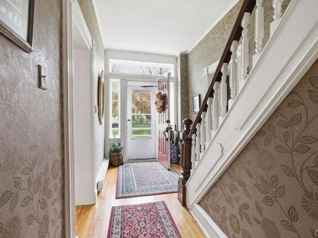 house with 5 bedroom, Hamilton NY ES103624366