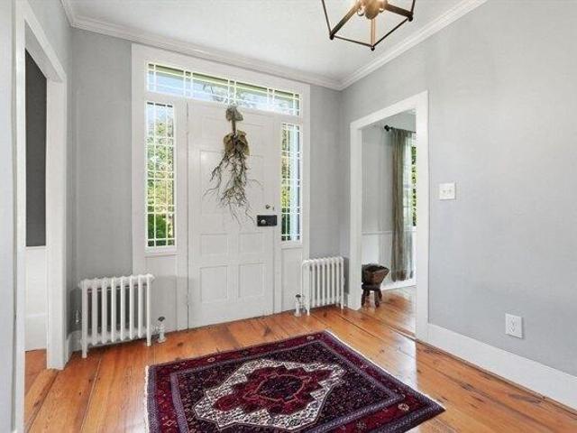 house with 5 bedroom, Hampden MA ES105115776