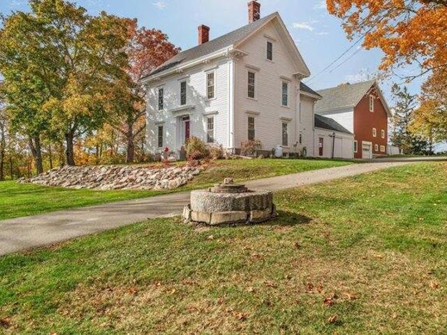 house with 5 bedroom, Hampden ME DS103250065