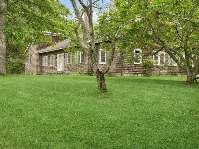 house with 5 bedroom, Hampton Bays NY DS103627603