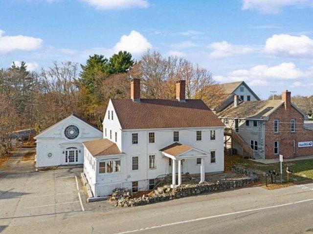 house with 5 bedroom, Hampton Falls NH ES103441342