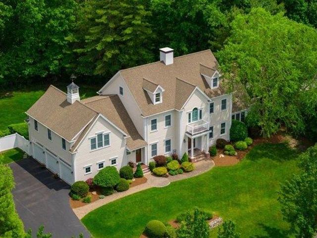 house with 5 bedroom, Hanover MA DS104044784