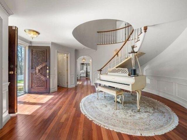 house with 5 bedroom, Hanover MA DS102476186