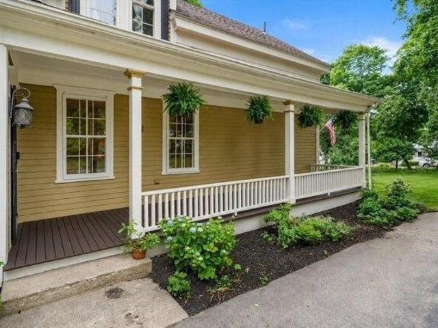 house with 5 bedroom, Hanover MA ES104351415