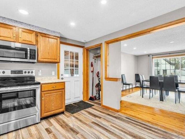 house with 5 bedroom, Hanover ME ES105206528