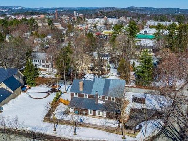 house with 5 bedroom, Hanover NH DS103444275