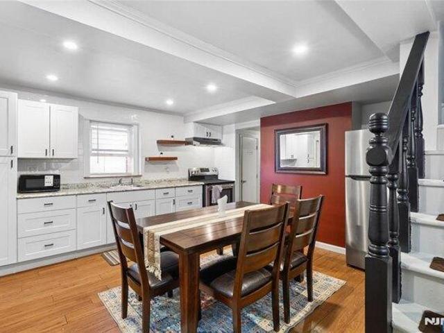 house with 5 bedroom, Hackensack NJ ES104761761