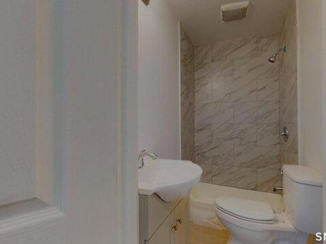 house with 5 bedroom, Hartford CT DS104077818