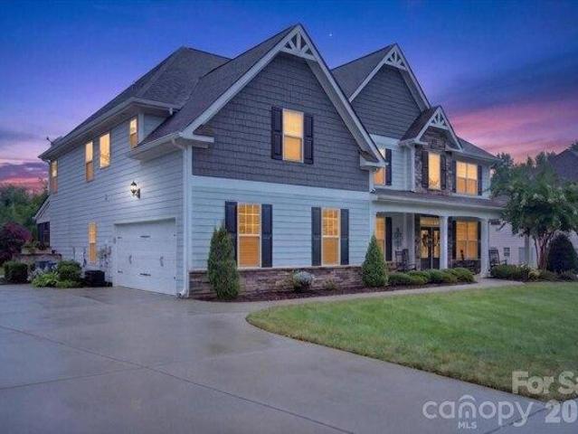 house with 5 bedroom, Harrisburg NC ES104901353