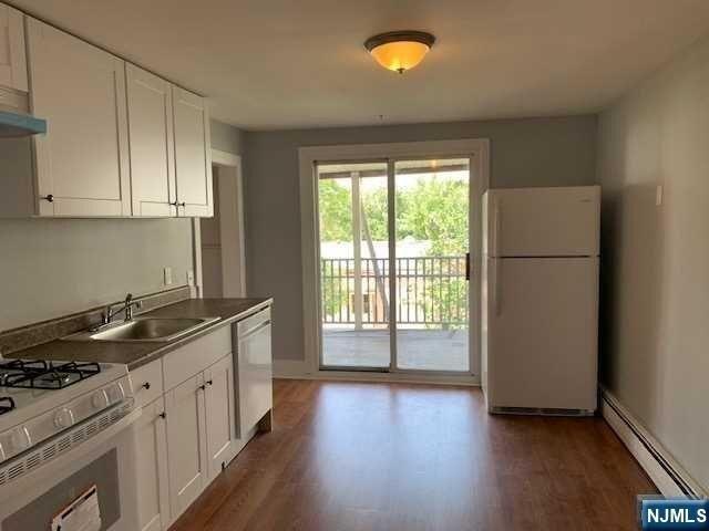 house with 5 bedroom, Harrison NJ ES103160382