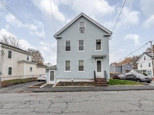 house with 5 bedroom, Haverhill MA DLS102370648