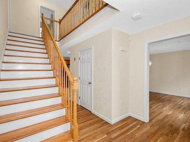 house with 5 bedroom, Haverhill MA ES103248432
