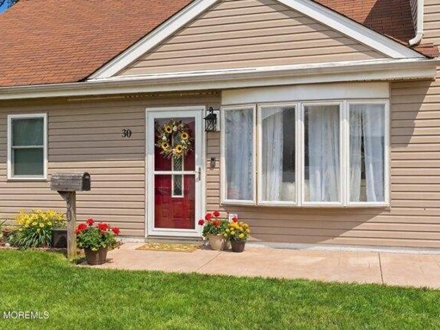 house with 5 bedroom, Hazlet NJ ES104832900