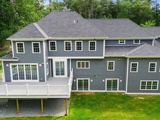 house with 5 bedroom, Hingham MA ES102827744