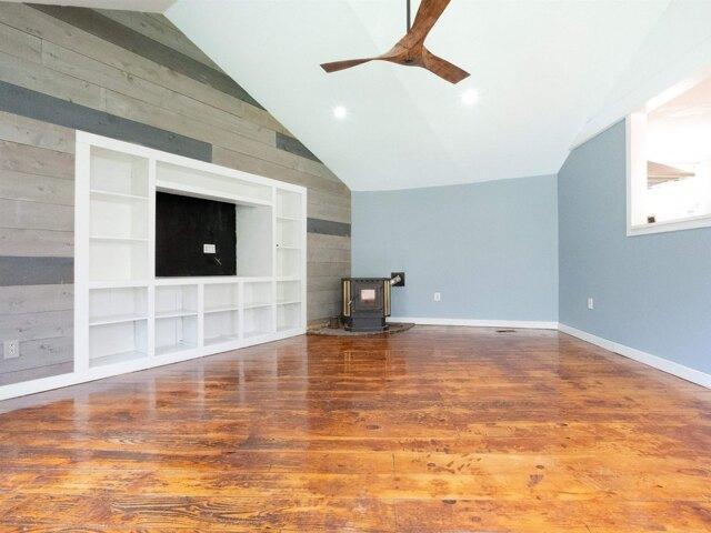 house with 5 bedroom, Hinsdale NH ES105094373