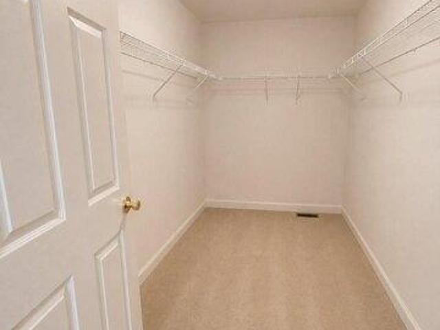 house with 5 bedroom, Hightstown NJ ES104920910
