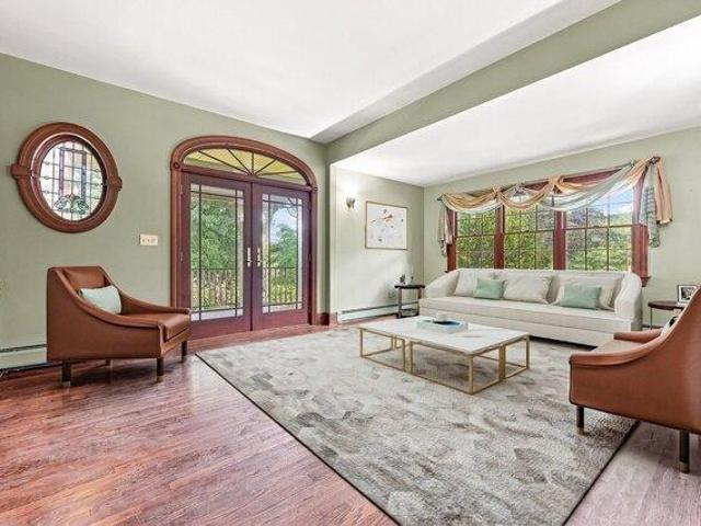 house with 5 bedroom, Hillsdale NJ ES105192125