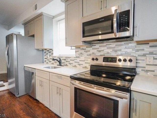 house with 5 bedroom, Hillside NJ DS104191235
