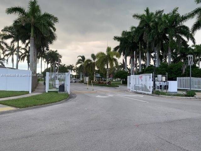 house with 5 bedroom, Homestead FL ES103501610