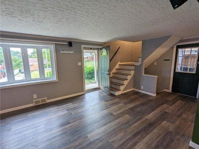 house with 5 bedroom, Homestead PA DS103624290