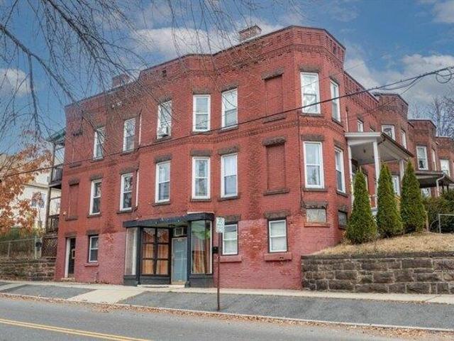house with 5 bedroom, Holyoke MA DS103852940