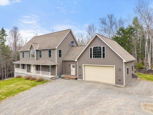 house with 5 bedroom, Holden ME DS102282630