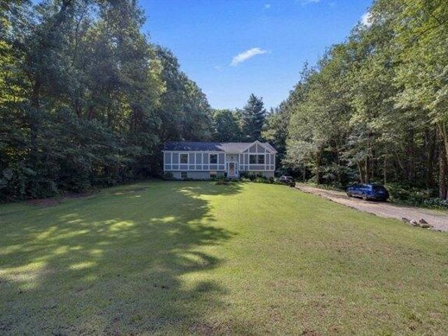 house with 5 bedroom, Holland MA ES104188267