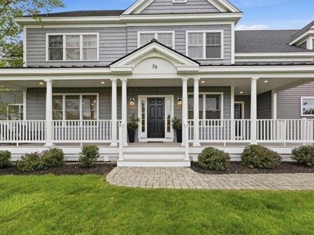 house with 5 bedroom, Holliston MA DLS102959805
