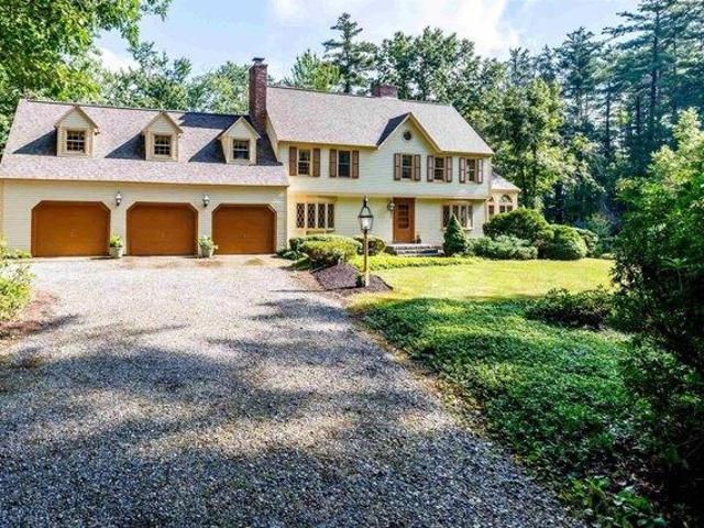 house with 5 bedroom, Hollis NH DS104044300