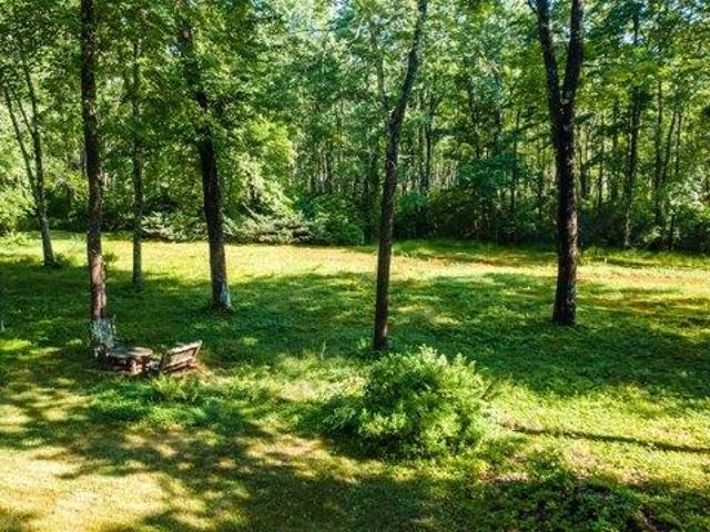 house with 5 bedroom, Hollis NH ES104044300
