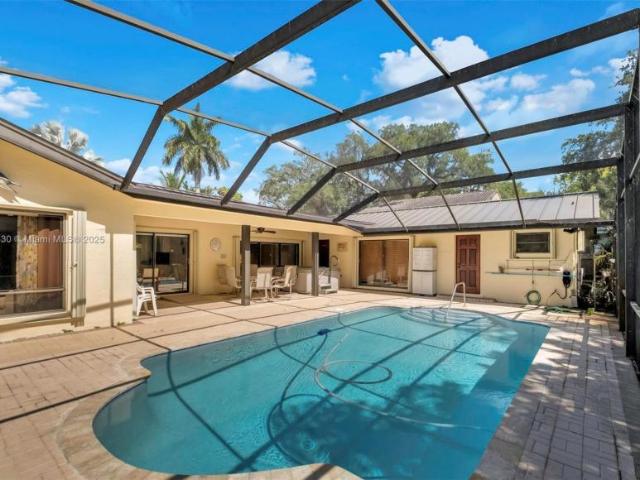house with 5 bedroom, Hollywood Fl FL DS102520242