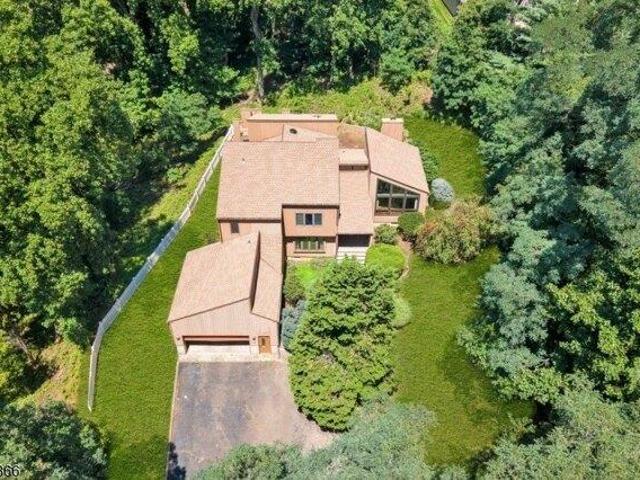 house with 5 bedroom, Holmdel NJ ES105160446