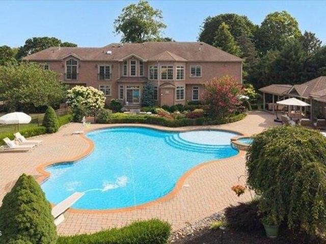 house with 5 bedroom, Holmdel NJ ES105160741