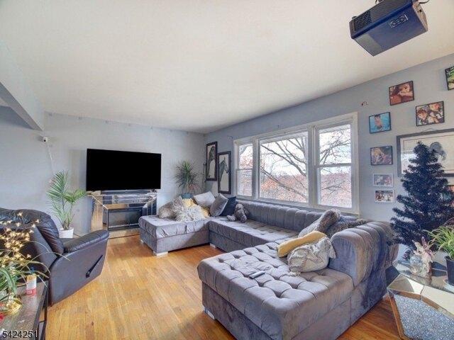 house with 5 bedroom, Hopatcong NJ DS101782032